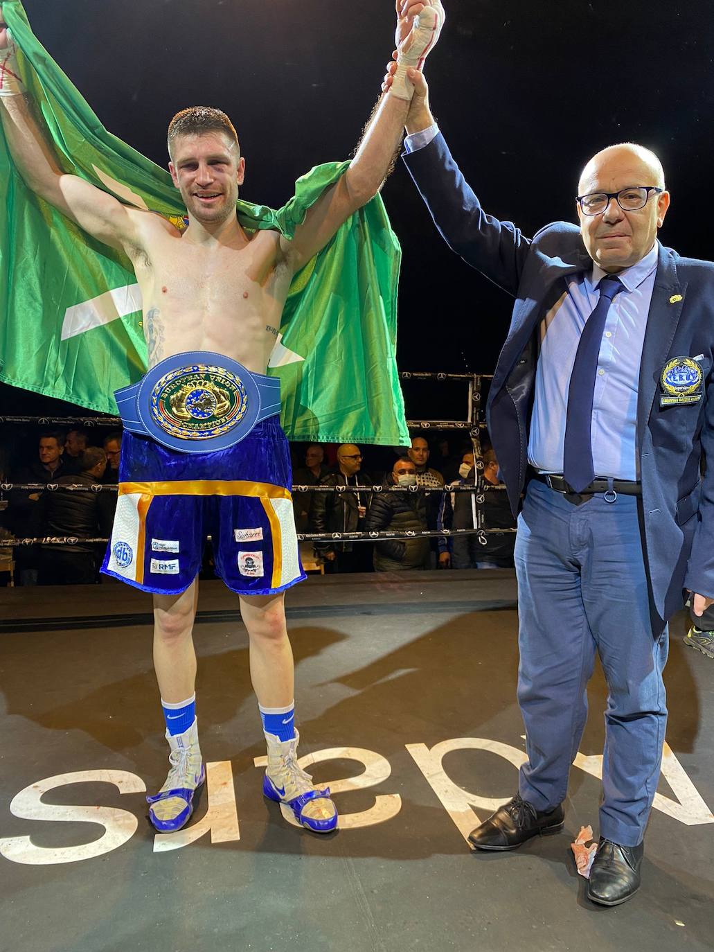 Jon Miguez logra en Oviedo el título de la Unión Europea de boxeo | El Correo